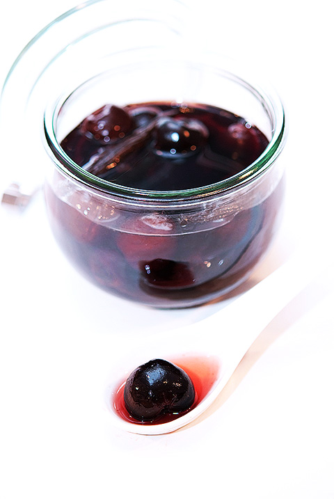 Drunken Bourbon Cherries Recipe | Beanilla